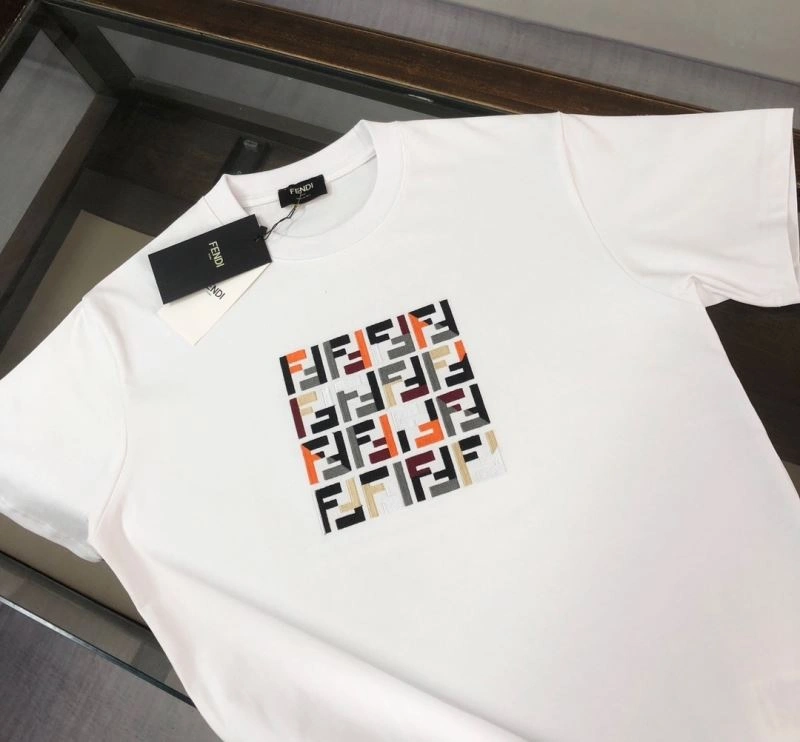 Factory-made Fendi T-Shirts