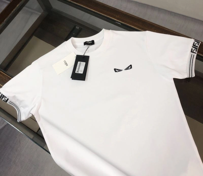 Bargain Fendi T-Shirts