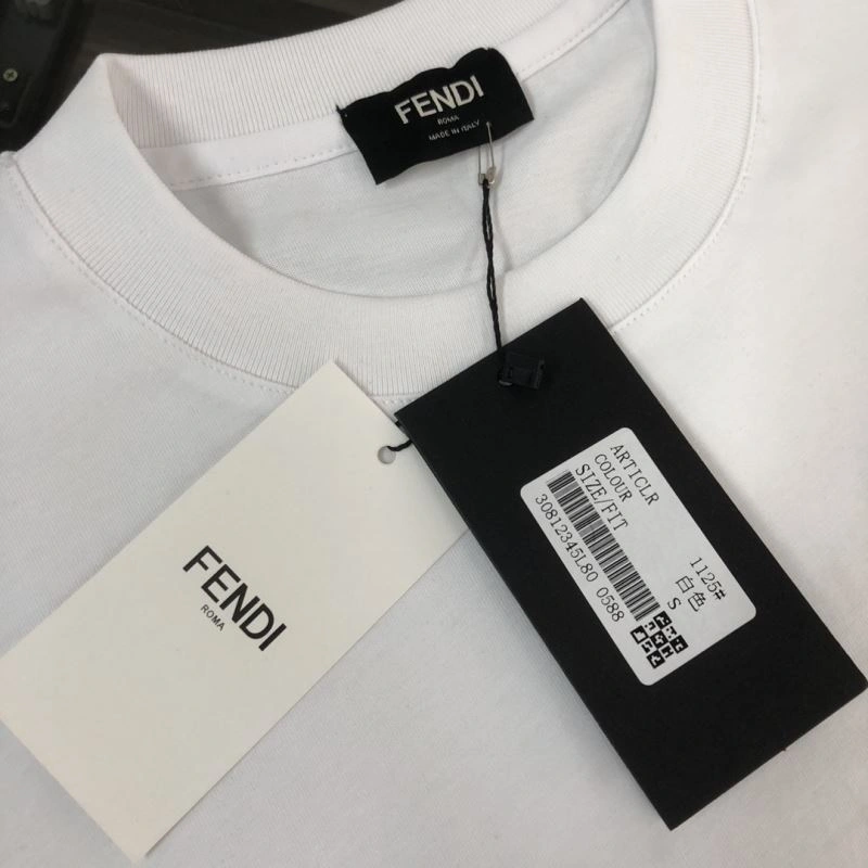Bargain Fendi T-Shirts