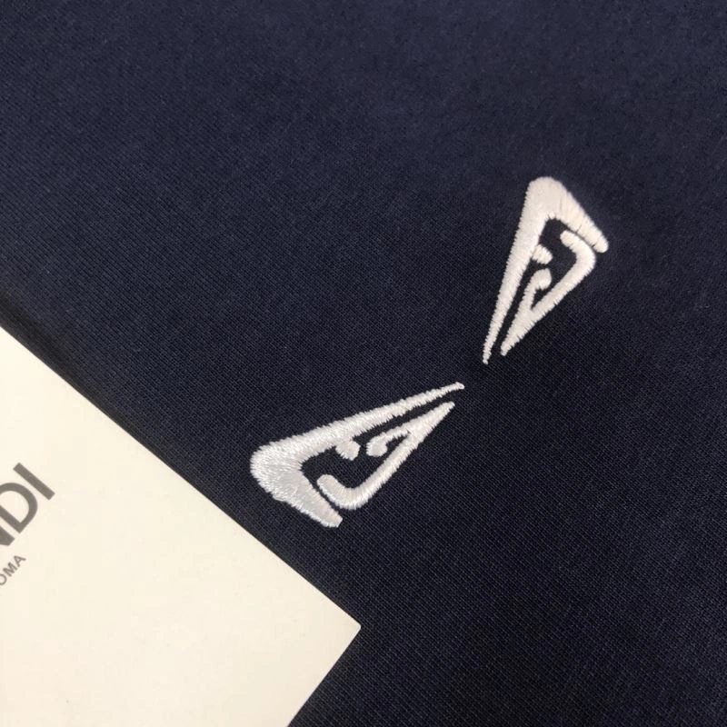 Accurate model Fendi T-Shirts