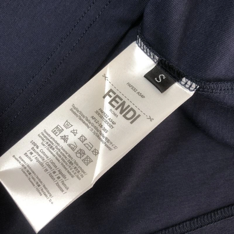 Accurate model Fendi T-Shirts
