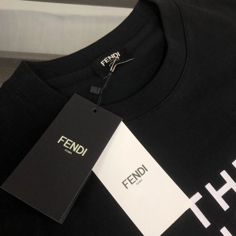 Top match Fendi T-Shirts