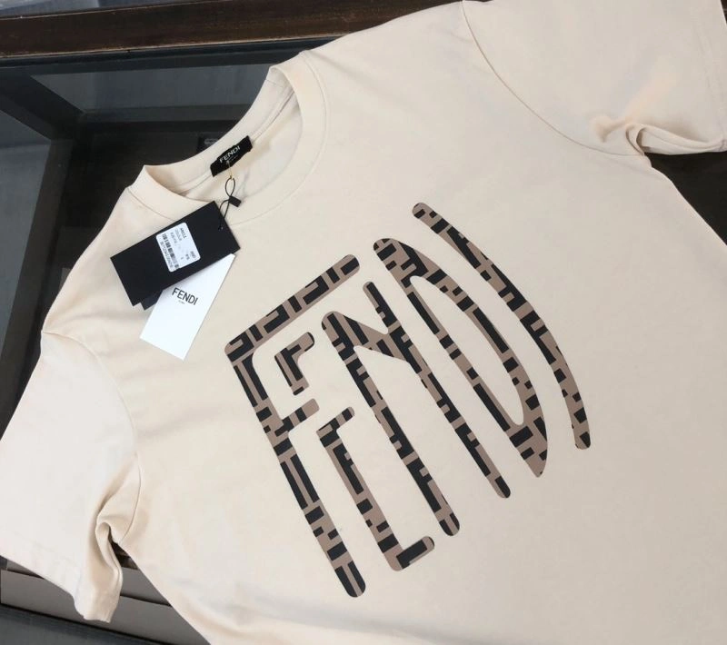 Bargain Fendi T-Shirts