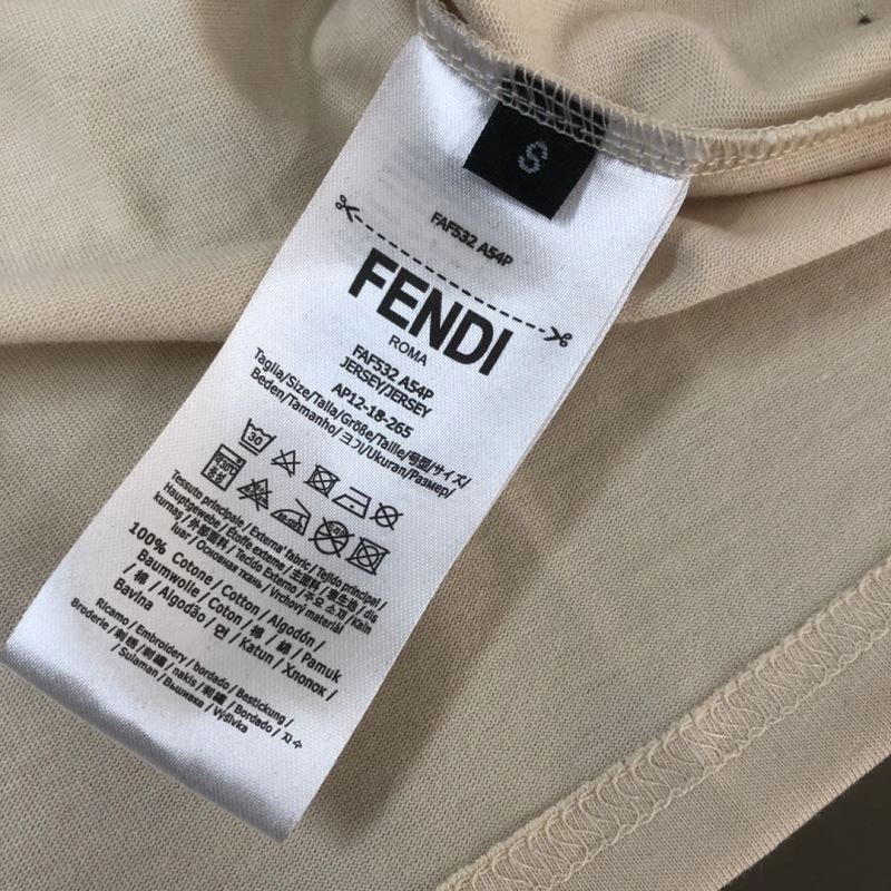 Bargain Fendi T-Shirts