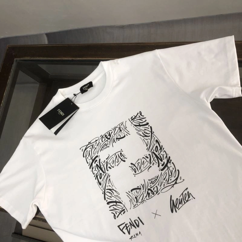 Top mirror Fendi T-Shirts