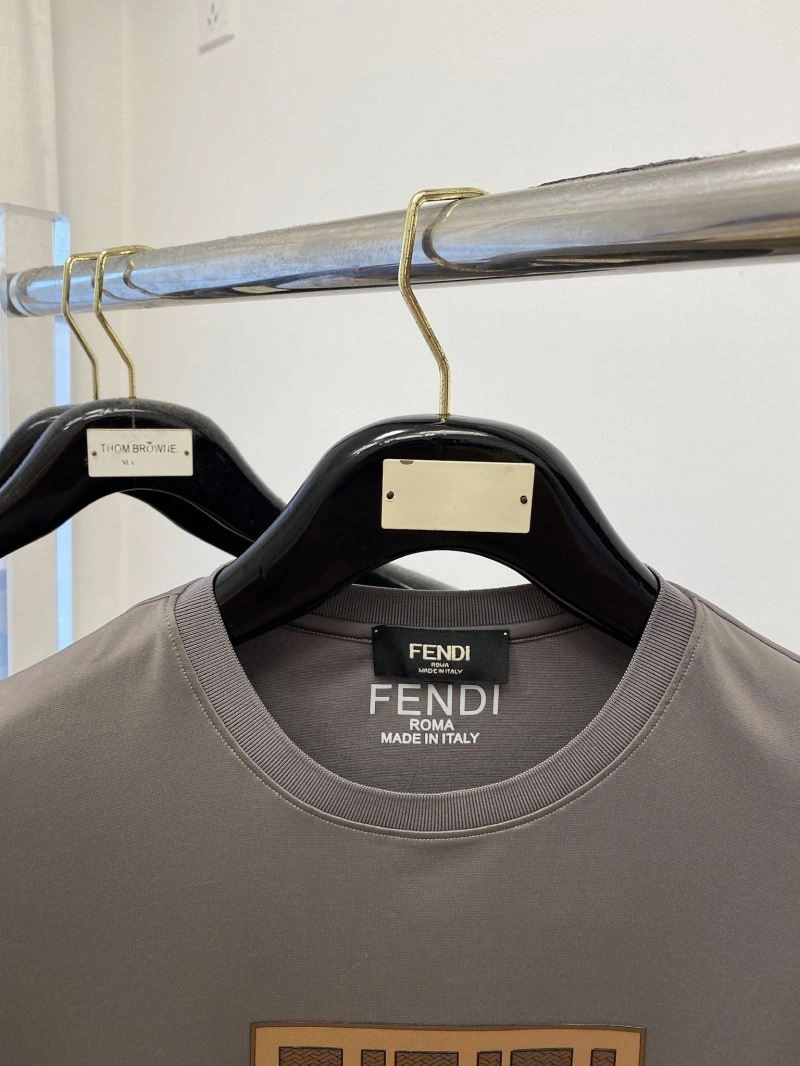 Brand-original Fendi T-Shirts