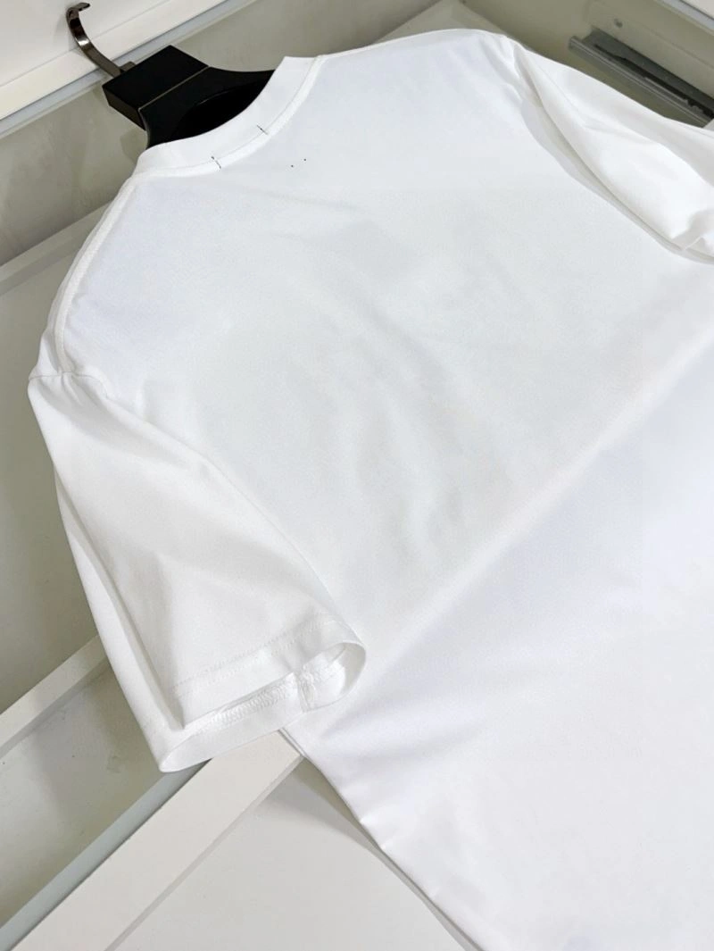 1:1 copy Fendi T-Shirts