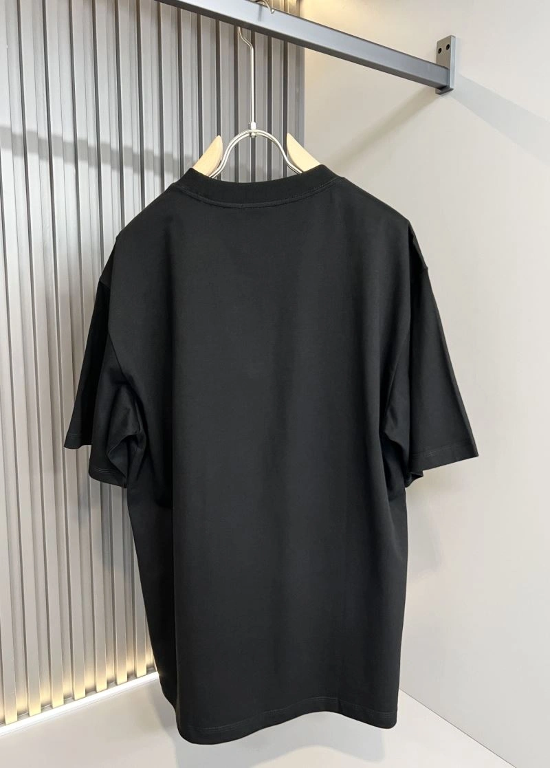 Low-cost Fendi T-Shirts