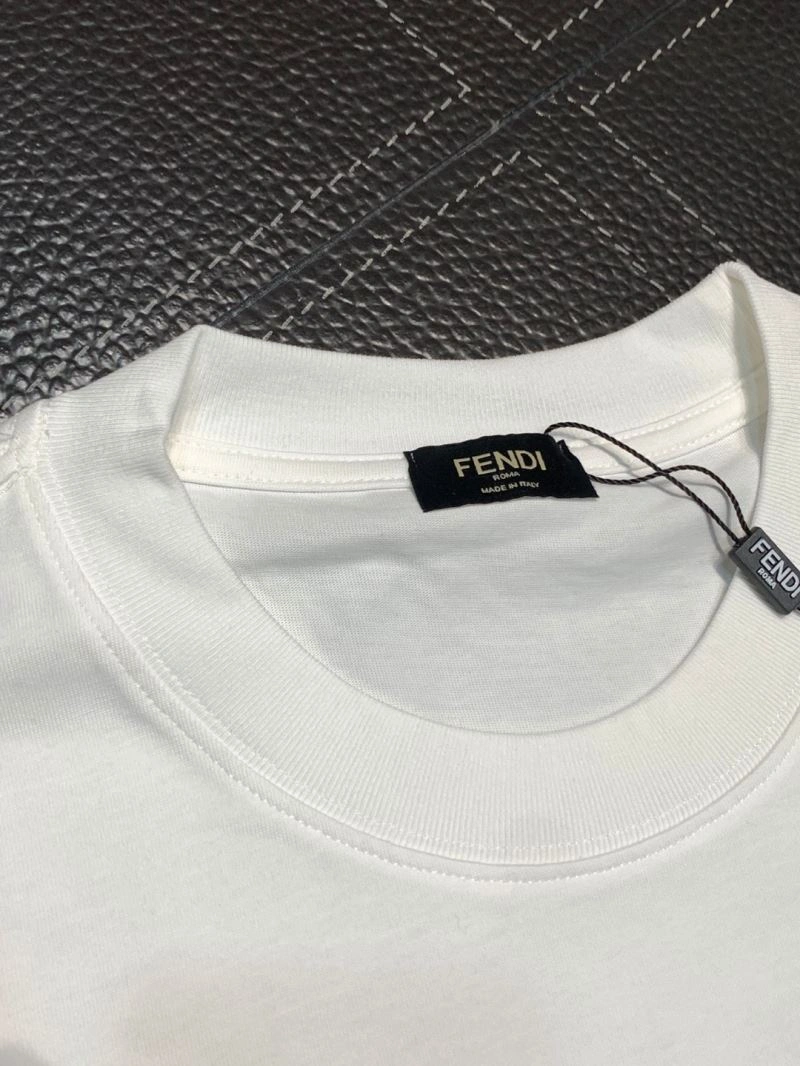 Bargain Fendi T-Shirts