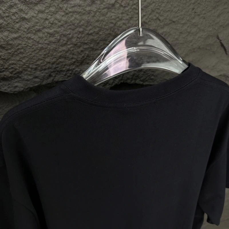 Top mirror Fendi T-Shirts