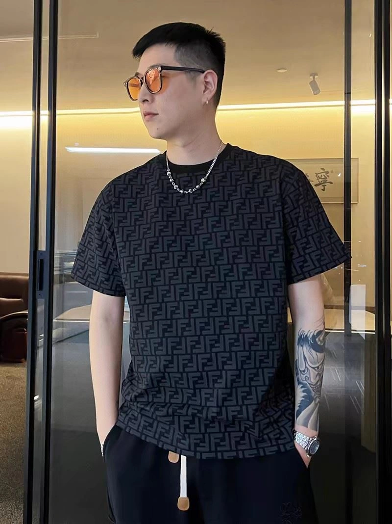 Top mirror Fendi T-Shirts
