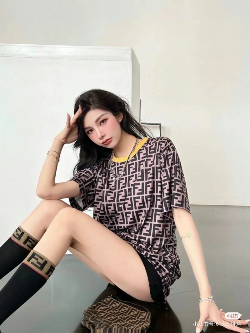 Top mirror Fendi T-Shirts