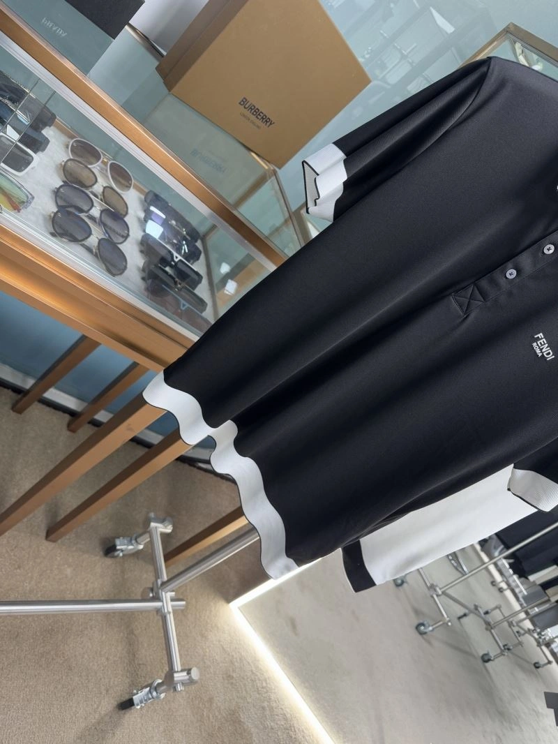 Factory-made Fendi T-Shirts