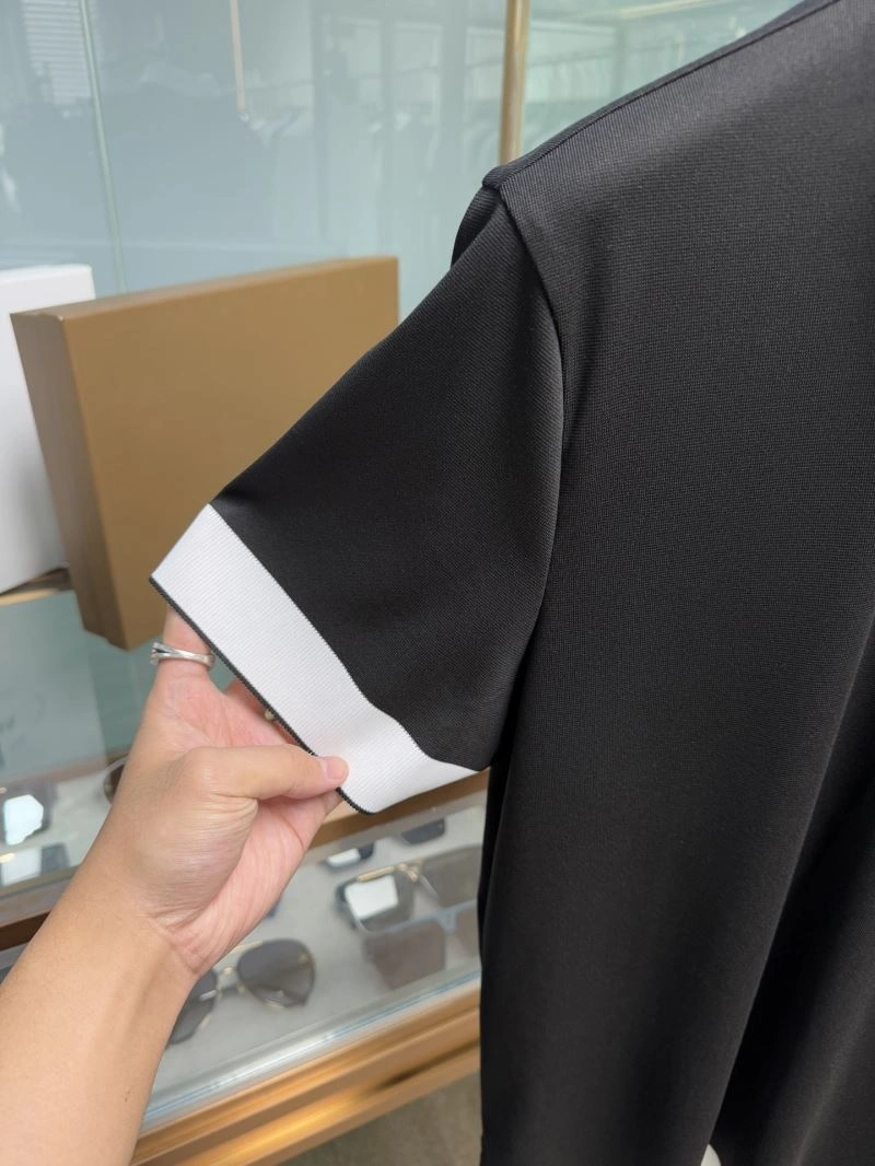 Factory-made Fendi T-Shirts