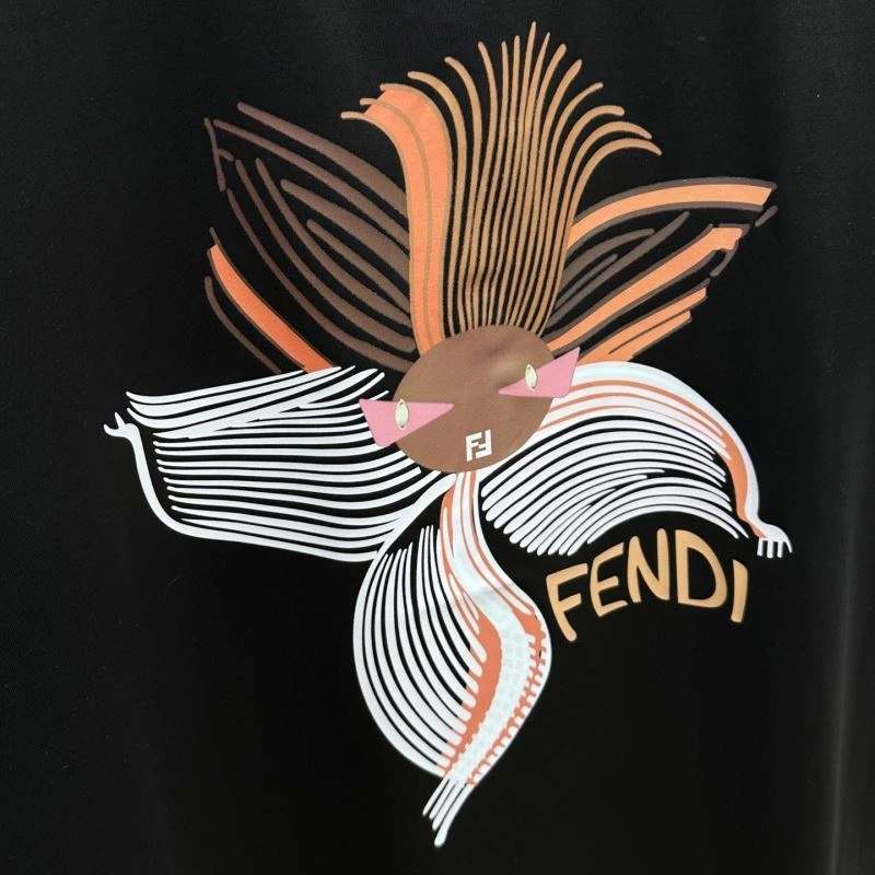 Bargain Fendi T-Shirts