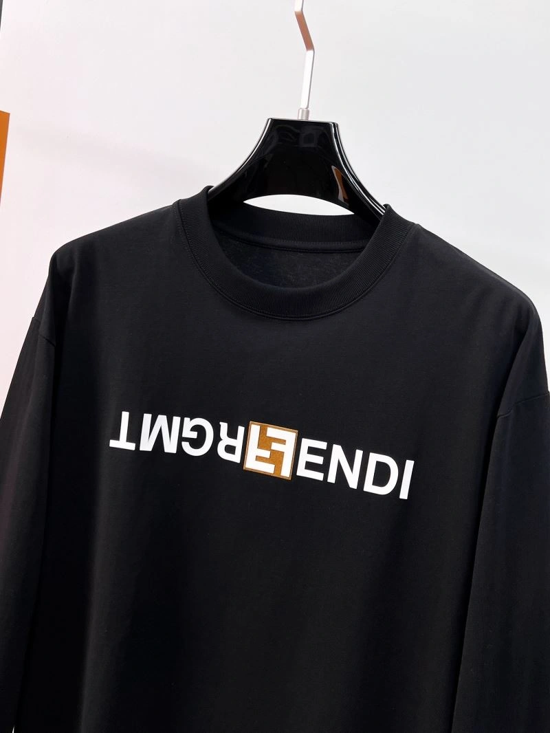 Low-cost Fendi T-Shirts