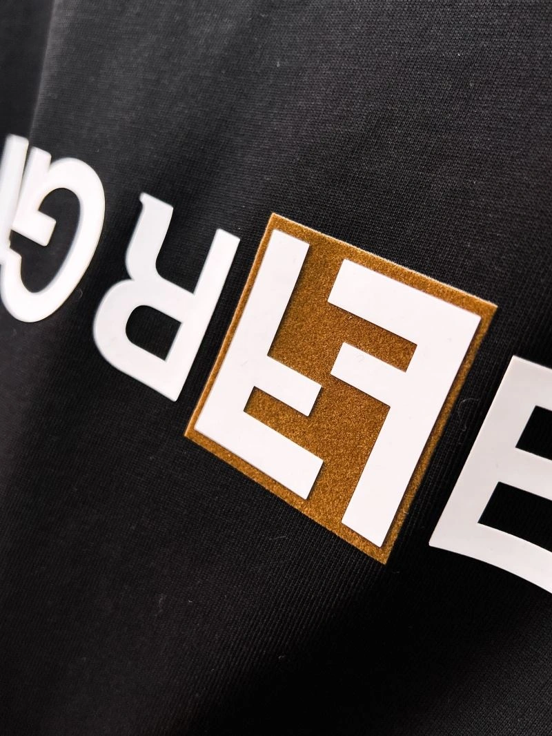 Low-cost Fendi T-Shirts