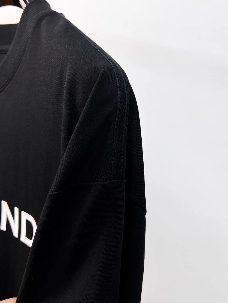 Low-cost Fendi T-Shirts