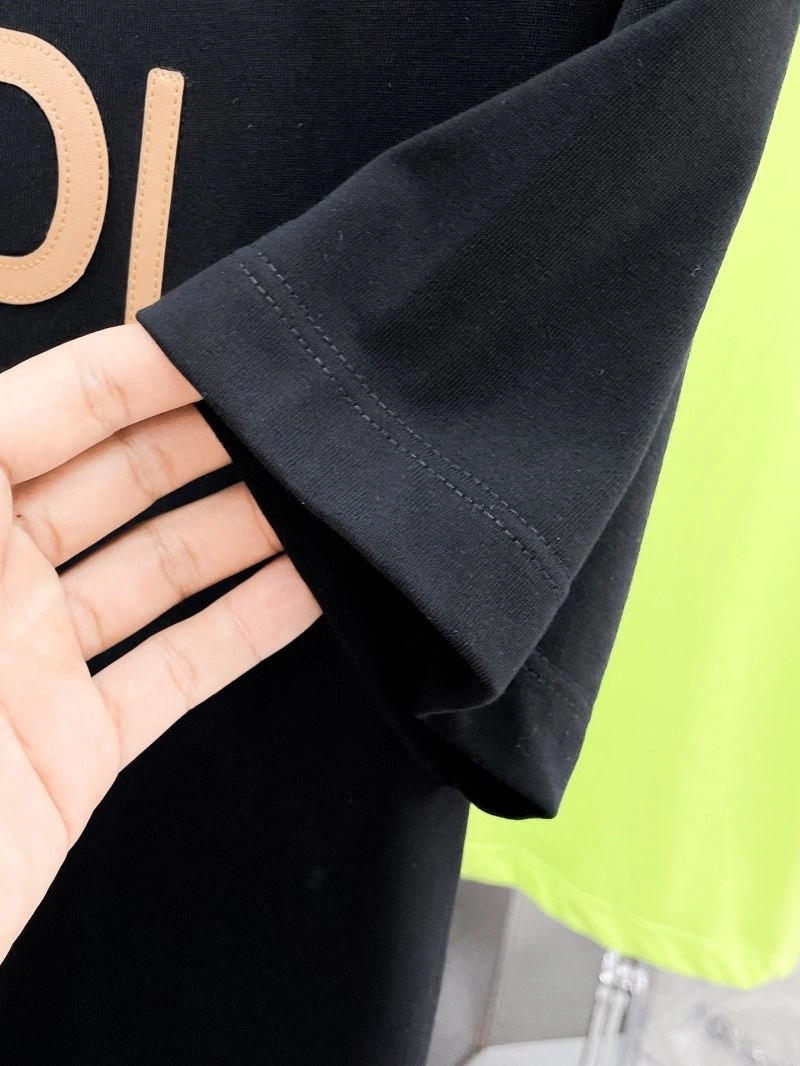 Top match Fendi T-Shirts