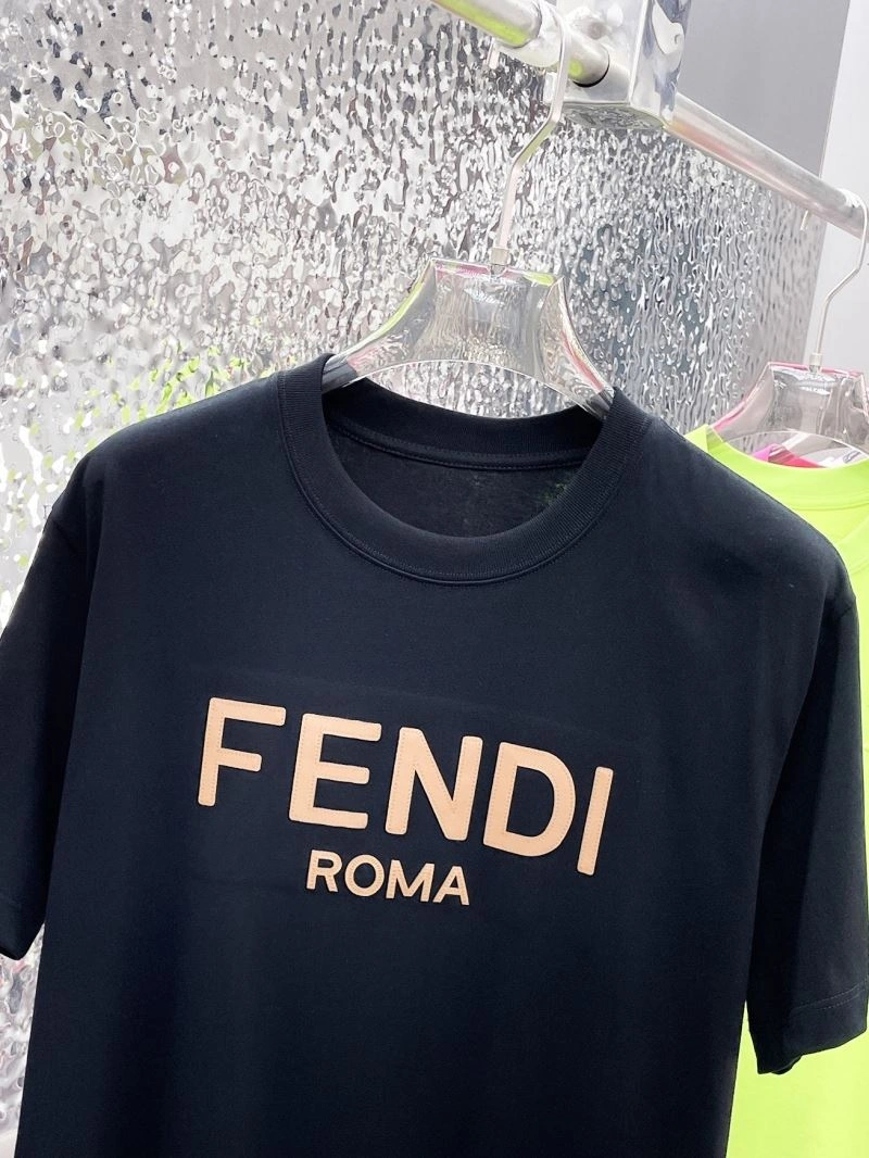 Top match Fendi T-Shirts