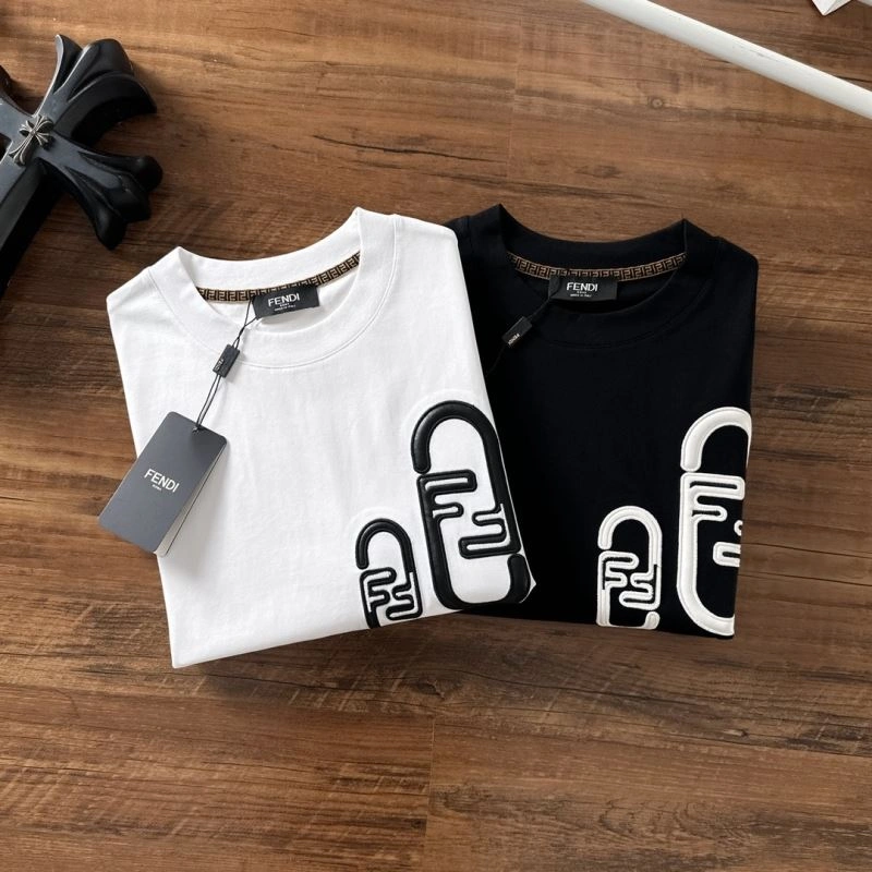 Low-cost Fendi T-Shirts