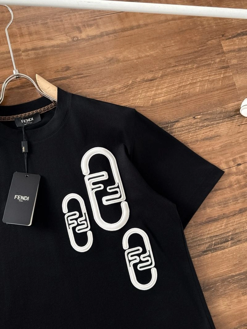 Low-cost Fendi T-Shirts