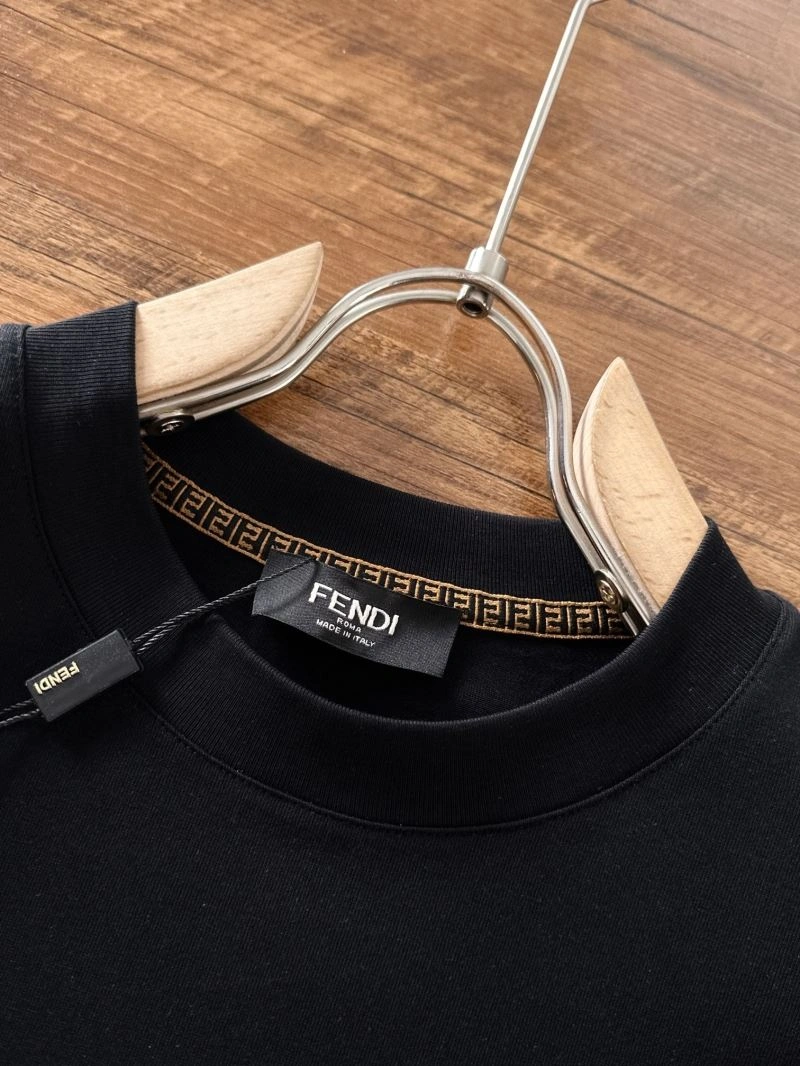 Low-cost Fendi T-Shirts
