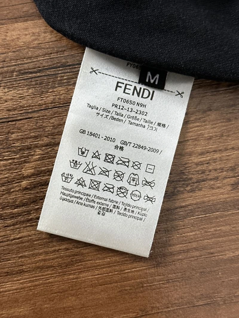 Top match Fendi T-Shirts