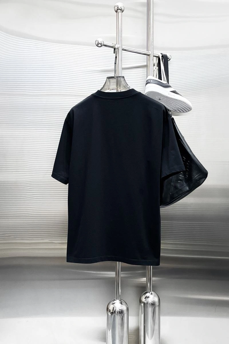 Legit Fendi T-Shirts