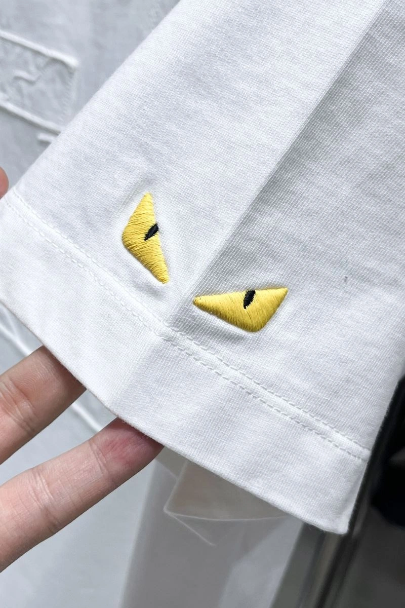 Bargain Fendi T-Shirts