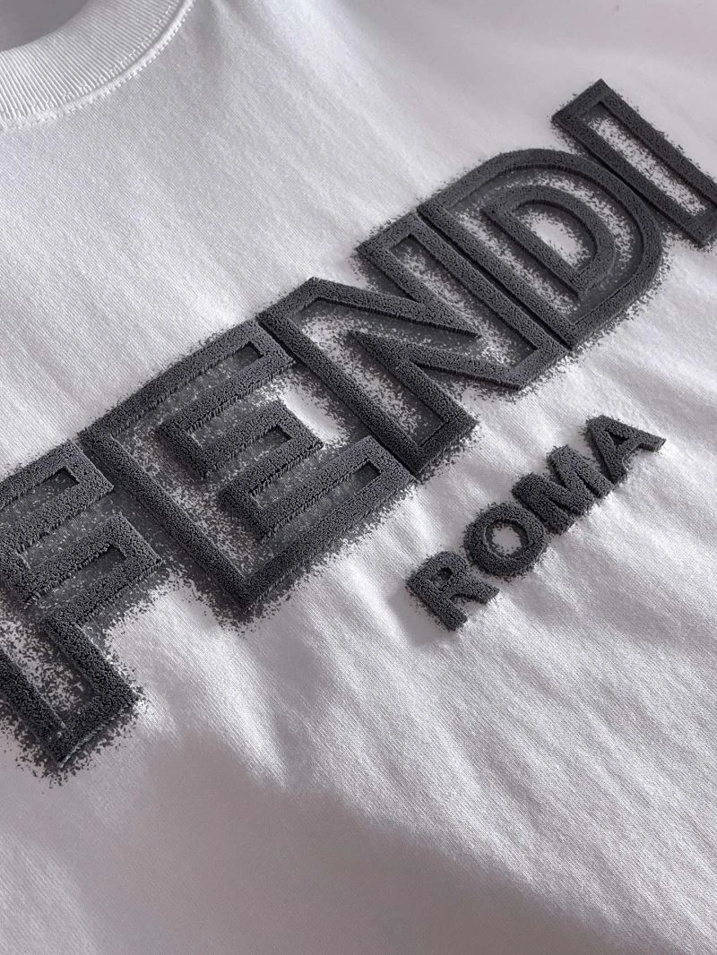 Low-cost Fendi T-Shirts