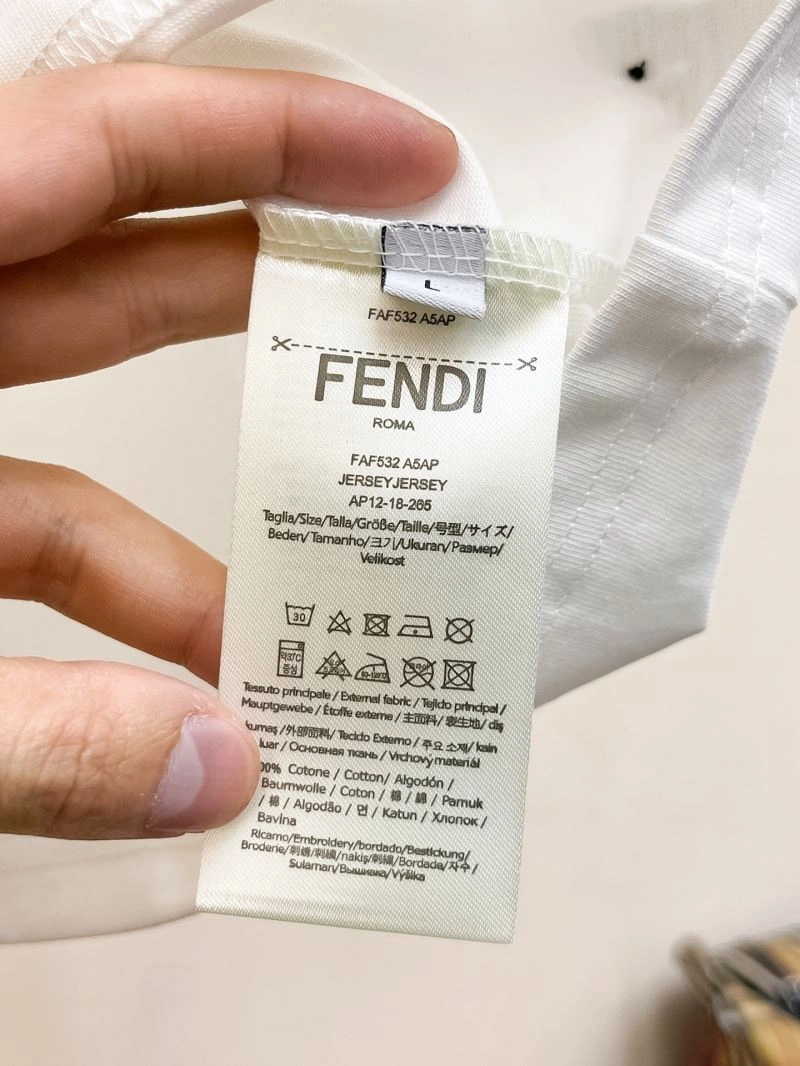 Factory-made Fendi T-Shirts