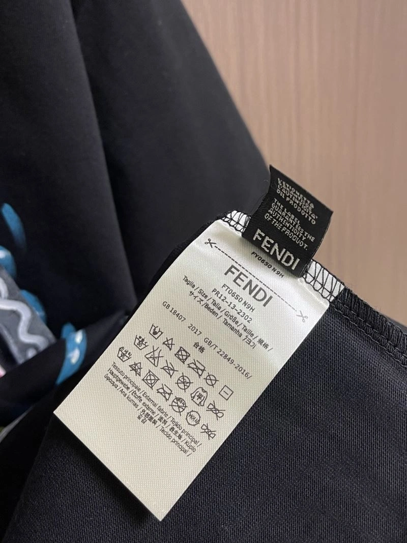 Brand-original Fendi T-Shirts