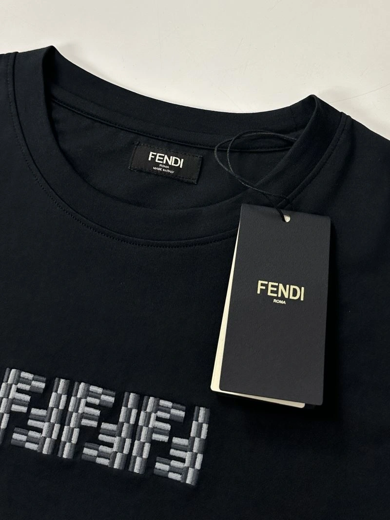 Bargain Fendi T-Shirts