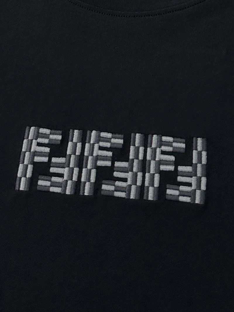 Bargain Fendi T-Shirts