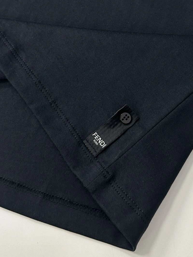 Bargain Fendi T-Shirts