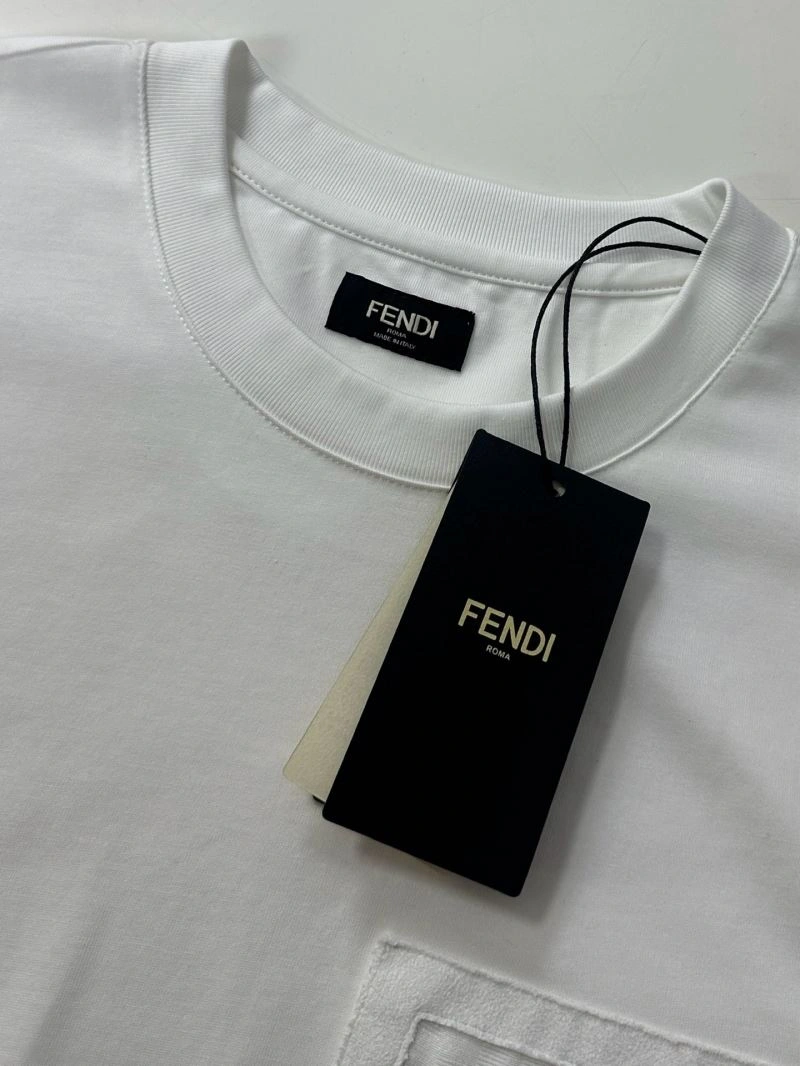 Accurate model Fendi T-Shirts
