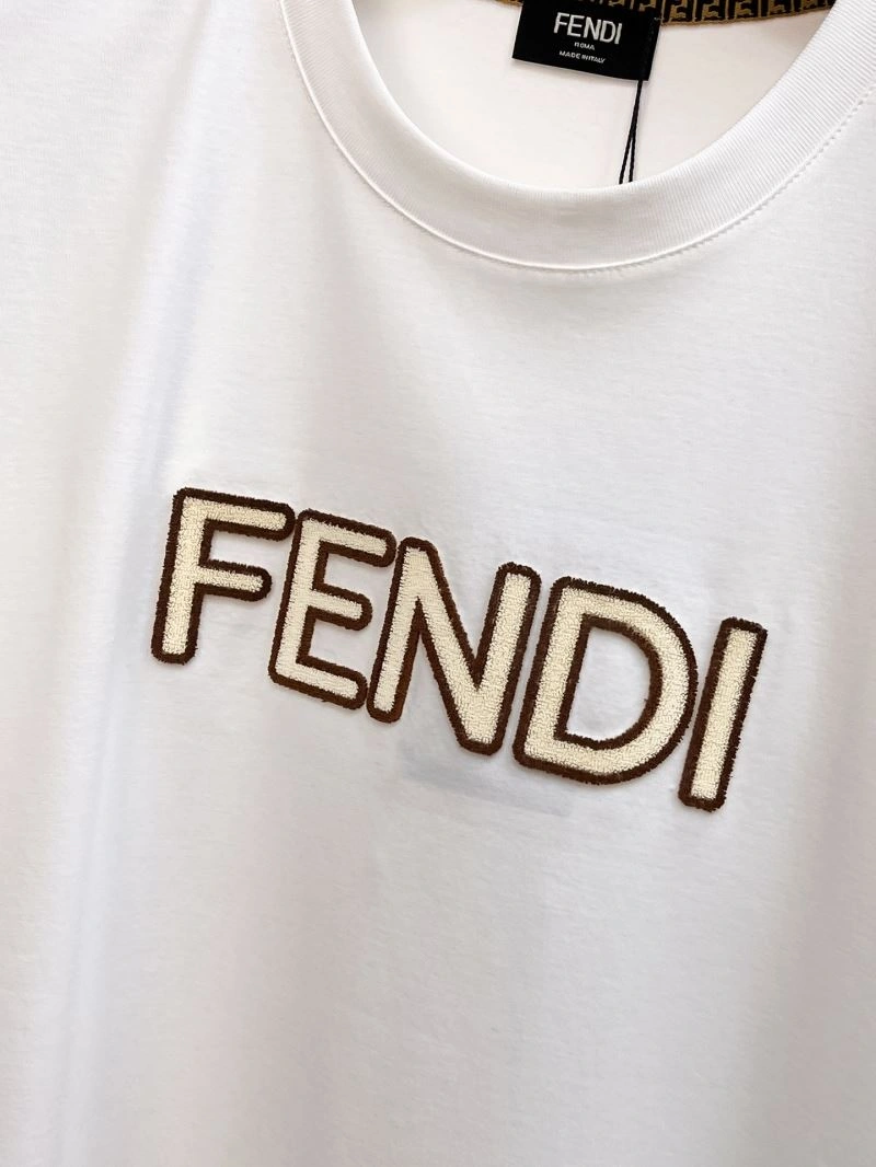 Low-cost Fendi T-Shirts