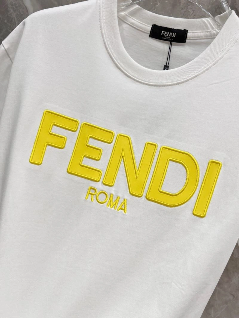 Factory-made Fendi T-Shirts