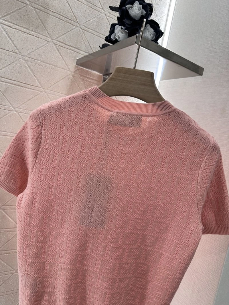 Top match Fendi T-Shirts