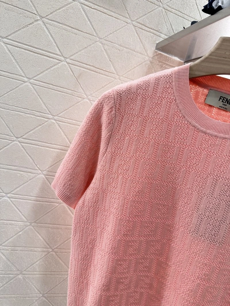 Top match Fendi T-Shirts