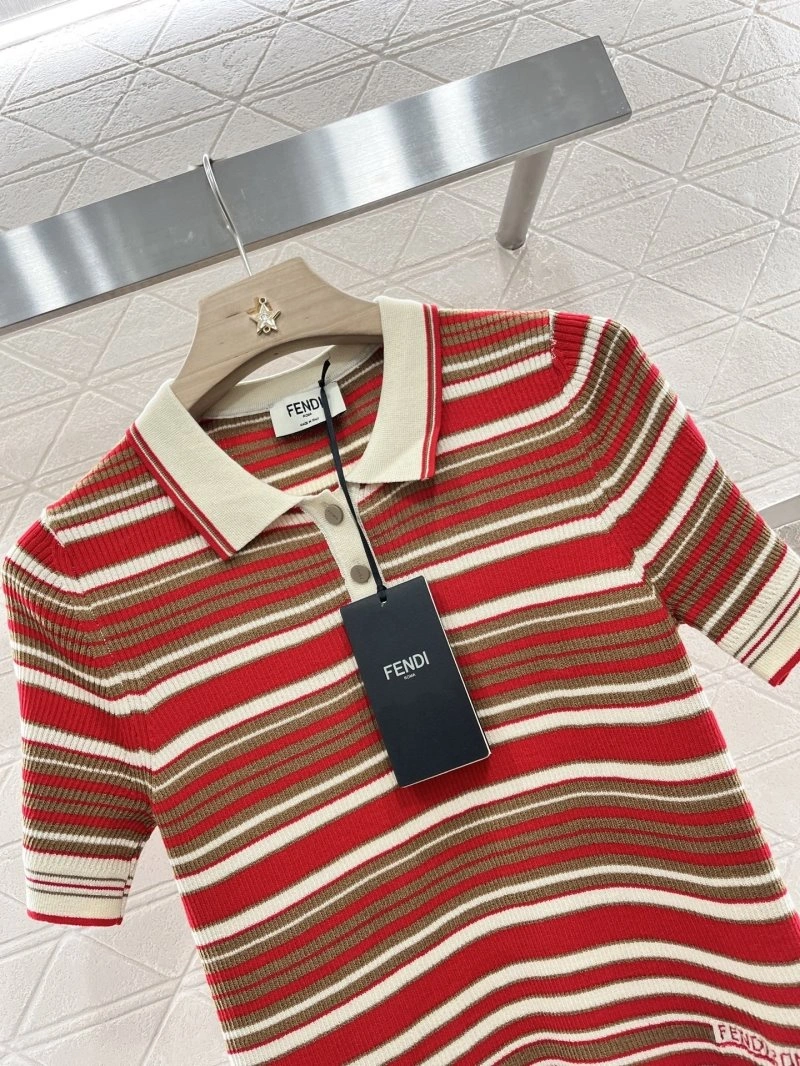 Top mirror Fendi T-Shirts