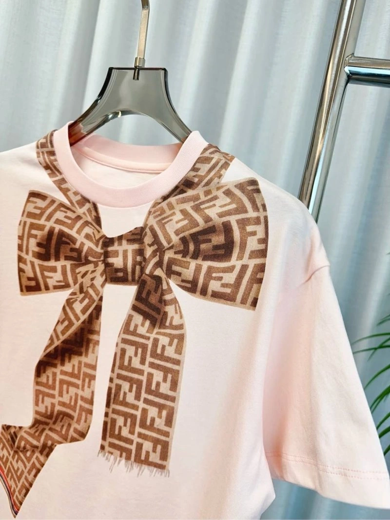 Low-cost Fendi T-Shirts