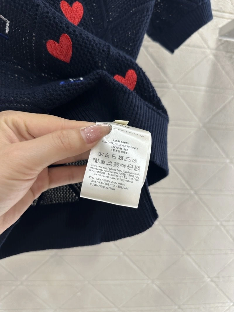 Legit Fendi T-Shirts