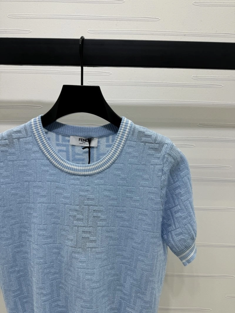 Low-cost Fendi T-Shirts