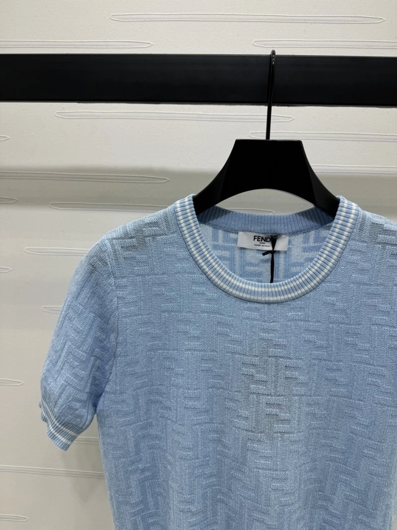 Low-cost Fendi T-Shirts