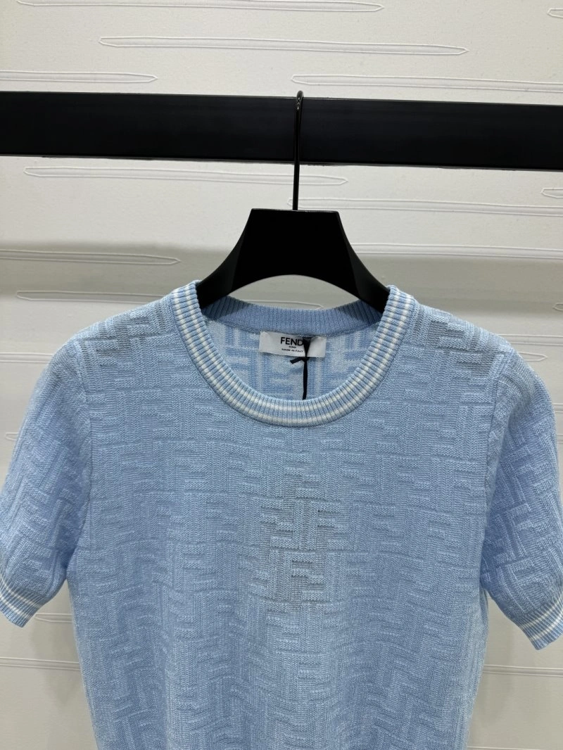 Low-cost Fendi T-Shirts
