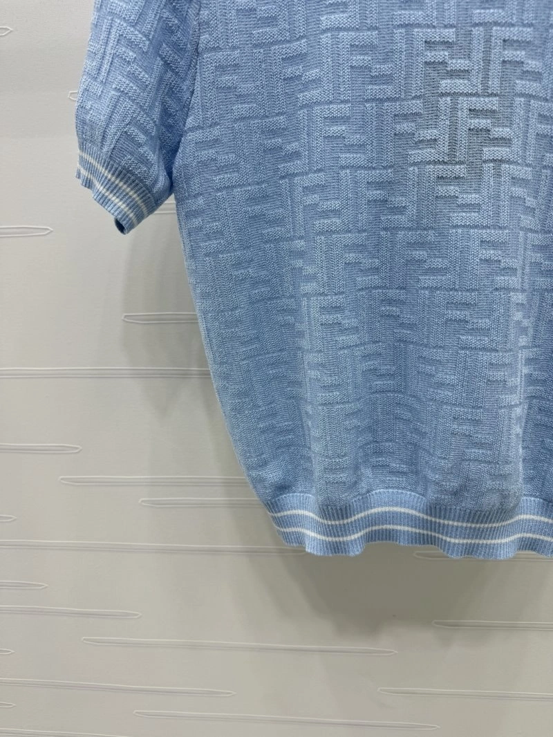 Low-cost Fendi T-Shirts