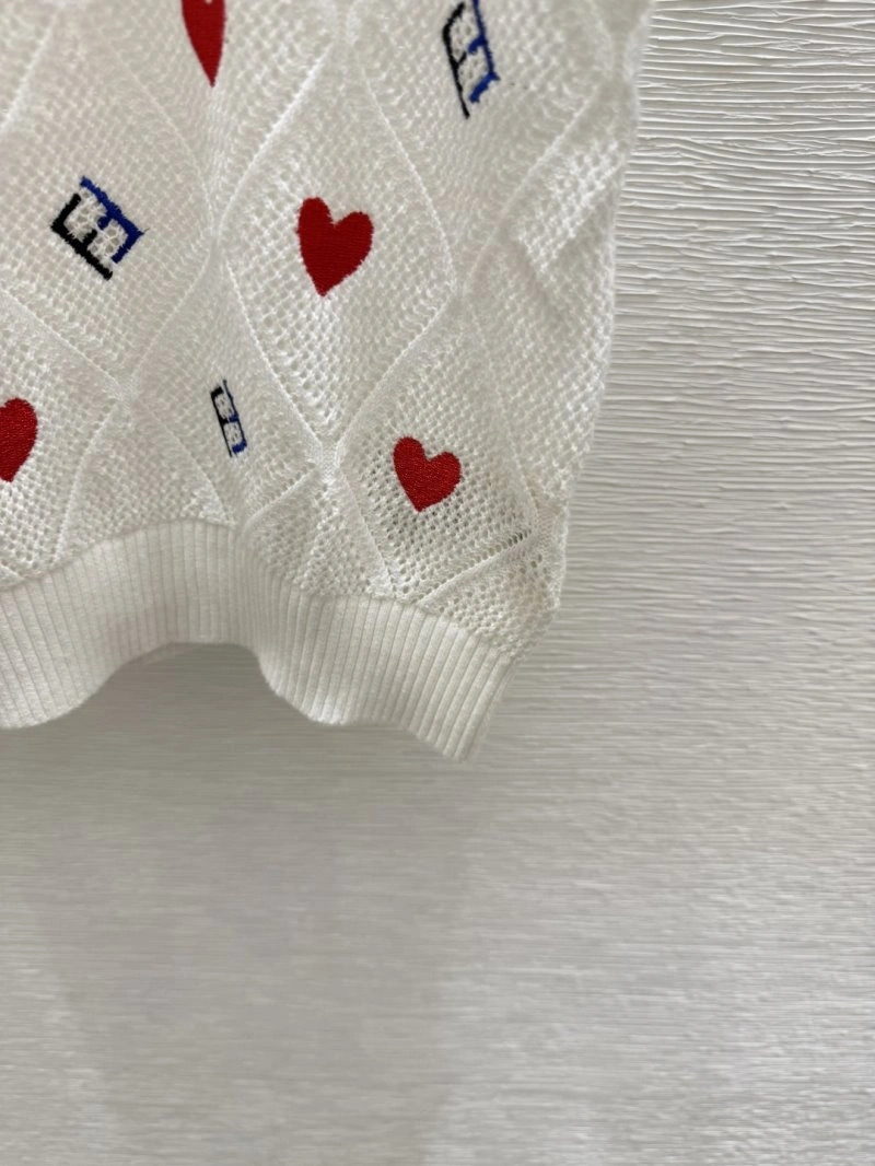 Bargain Fendi T-Shirts