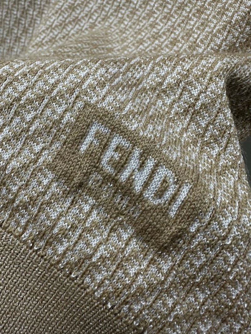 Low-cost Fendi T-Shirts
